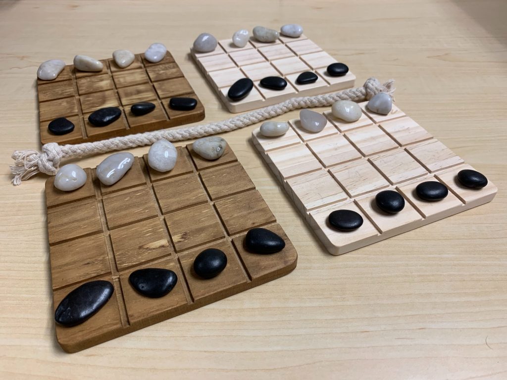 This Game Rocks! – A Review of Shobu – Geek-Craft